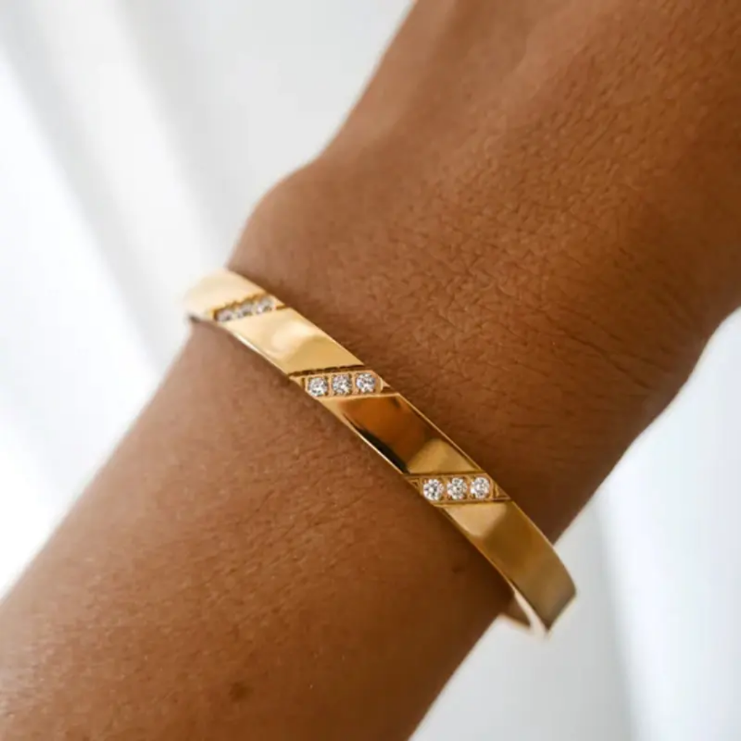 Classy - Bangle – Bijoux Beirut